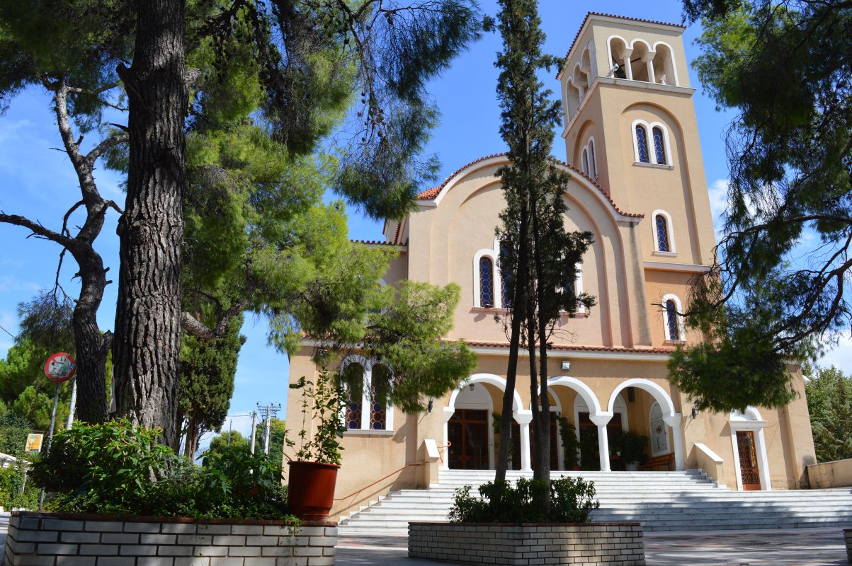 Άγιος Αθανάσιος Πολυδρόσου - ΧΑΛΑΝΔΡΙ TopGamos.gr
